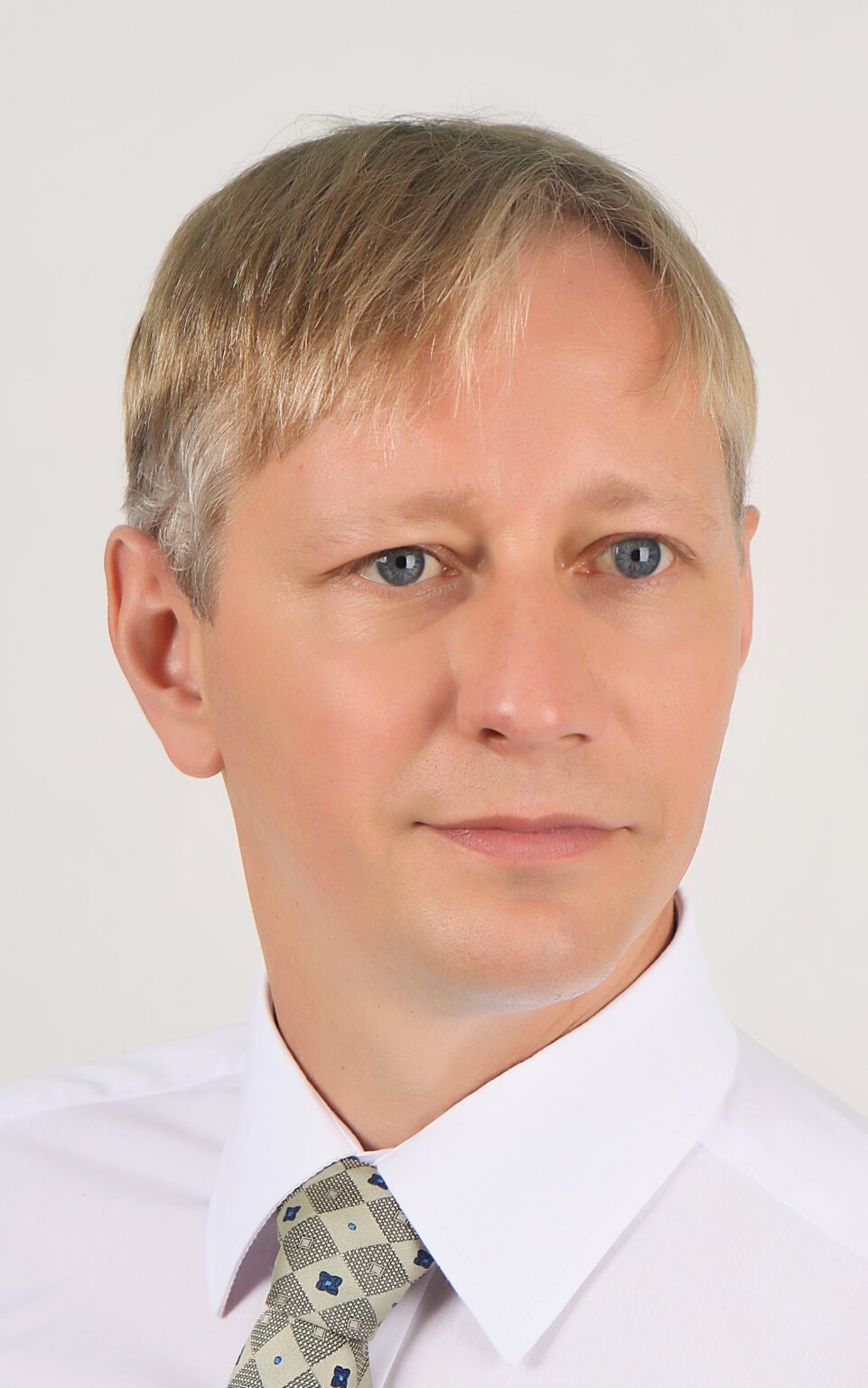 dr inż. Piotr Lenik - Pracownicy PANS w Krośnie